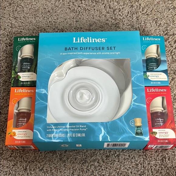 Lifelines | Bath & Body | New Essential Oil Bath Diffuser Set With 4 Additional Oils | Poshmark